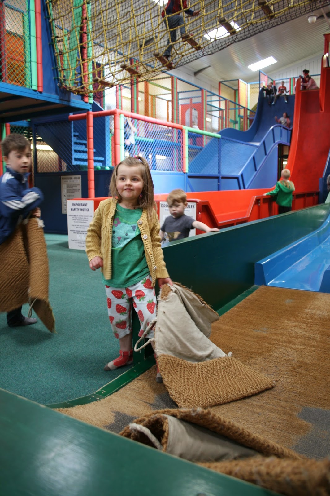 Ruby + Lottie: Family Day Out: Hatton Adventure World