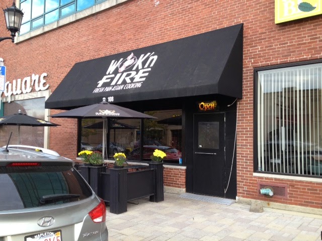 Eating Elmhurst: Wok' n Fire