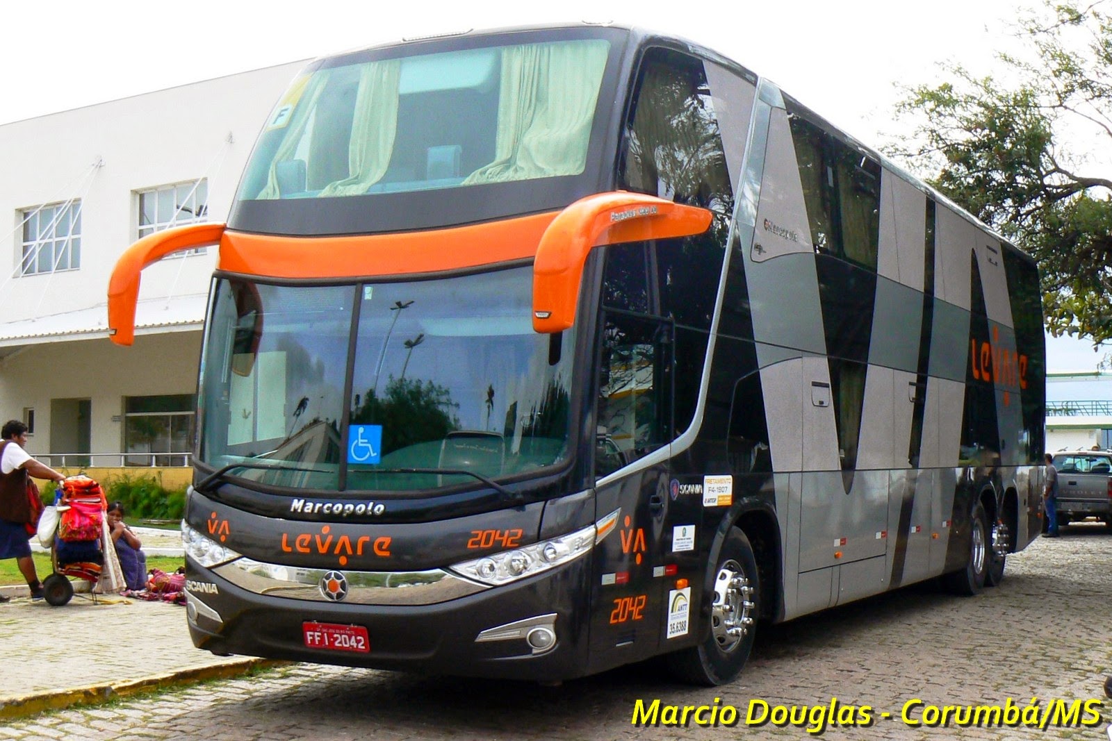 Expresso Bus: Levare 2042