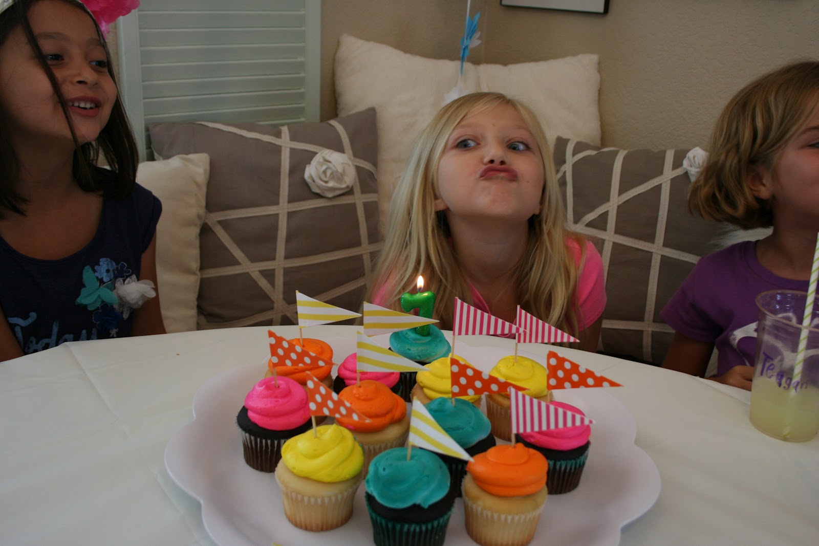 Encouragement From A Girl Just Like You!: legos + birthday + girls = fun!!!