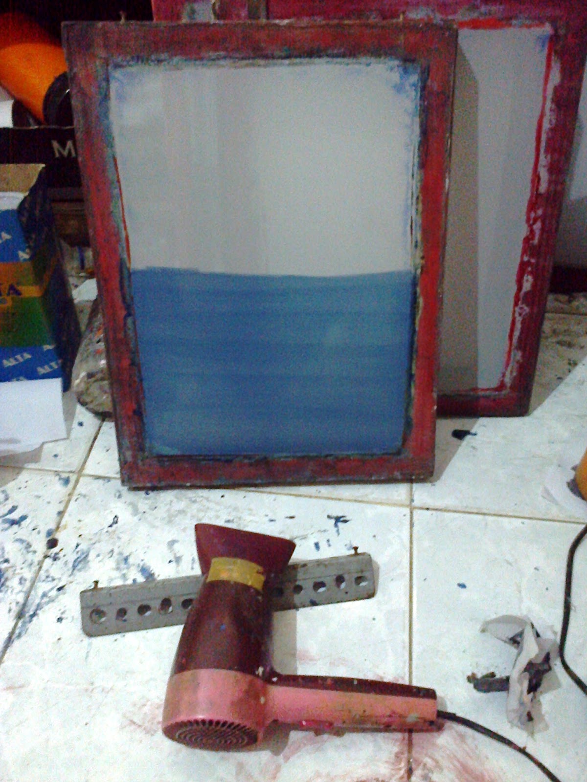 Cara Afdruk Film Sablon Manual Dengan Lampu - Ujaey Bob