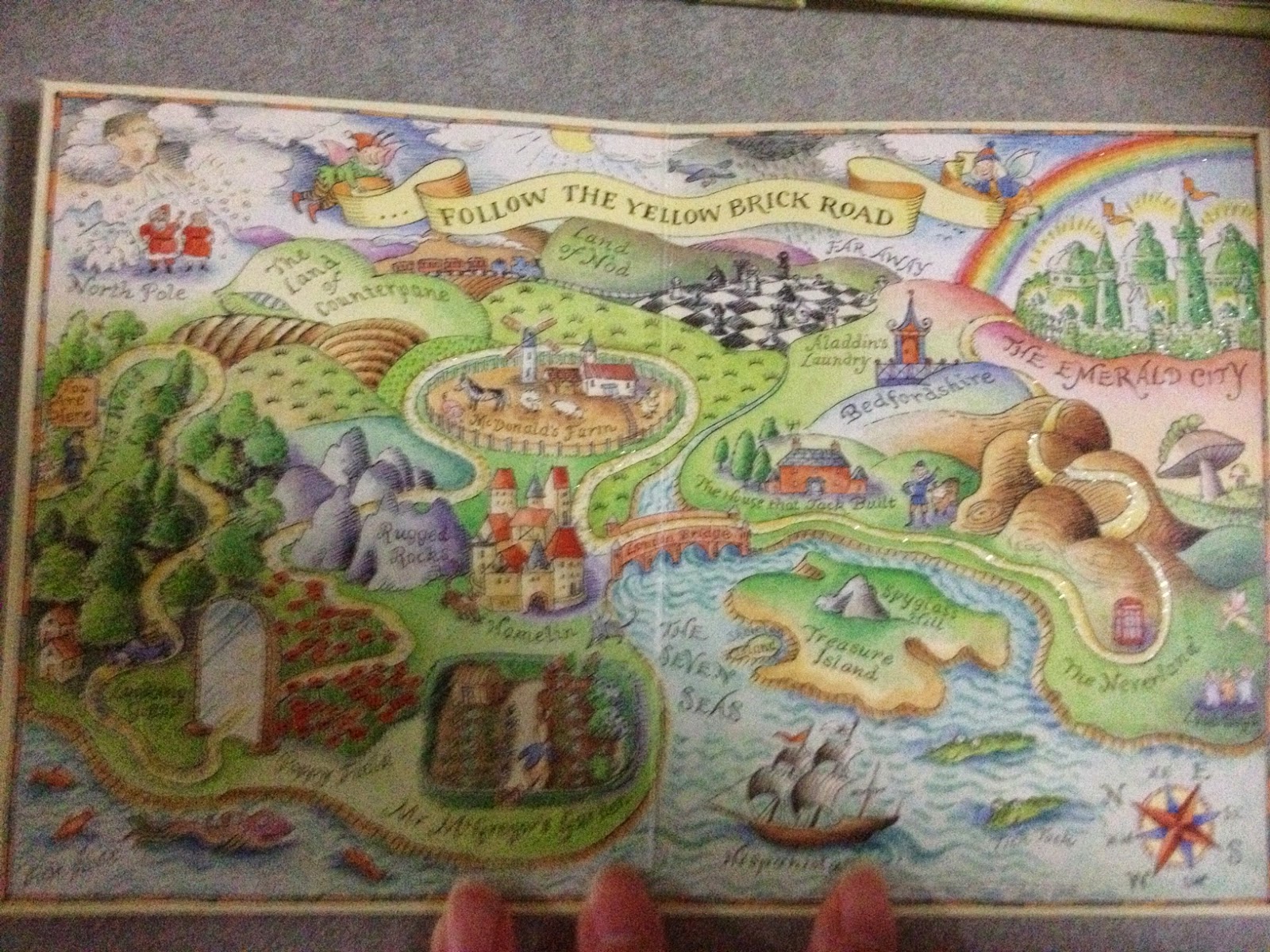 Ashley's Book Review Blog: The Jolly Pocket Postman by Janet & Allan ...