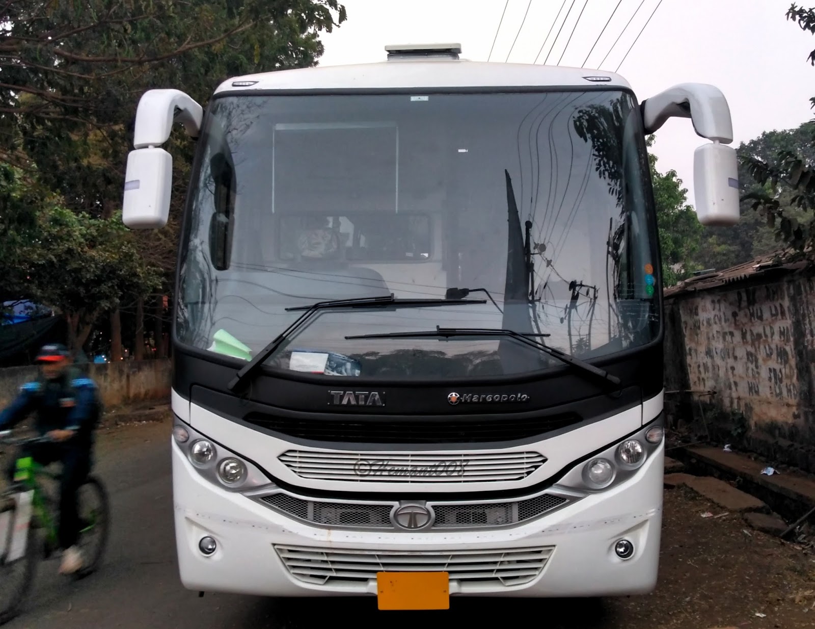 Hemant Autoclickz Tata Marcopolo Magna Ac Seater Coach