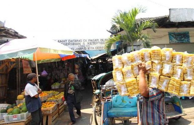 Upaya Perkembangan Pasar Tradisional Agar Tetap Dihati Masyarakat ...