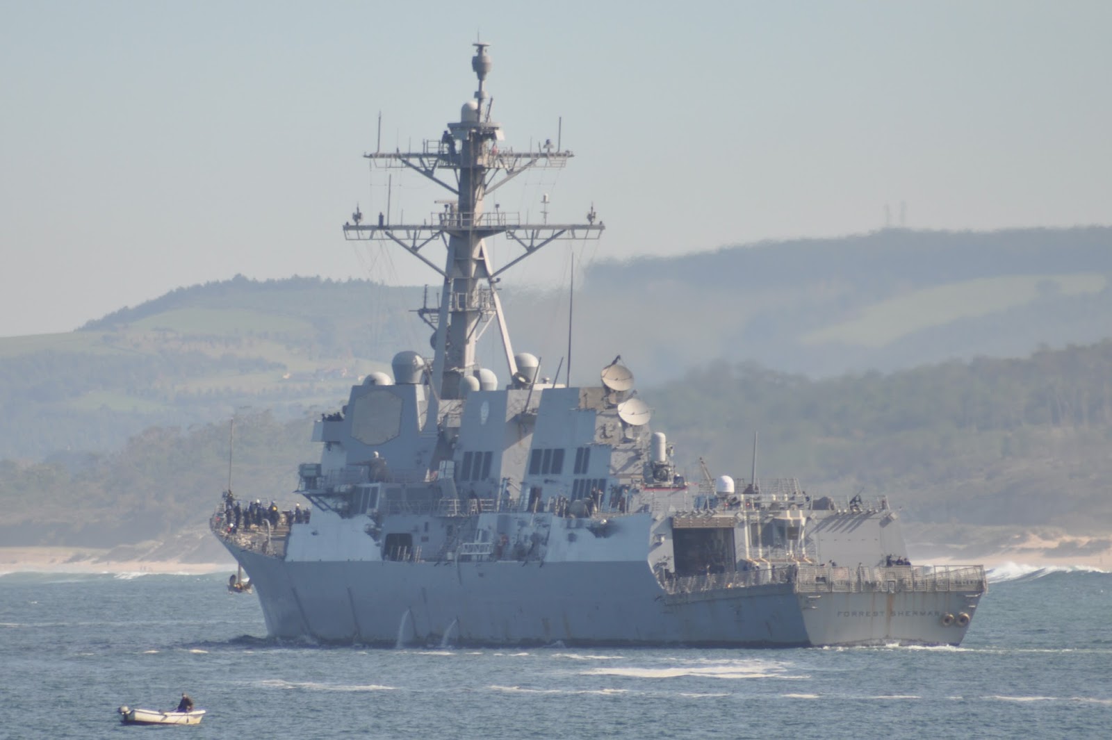 ANALISIS NAVAL: USS "FORREST SHERMAN" DDG 98