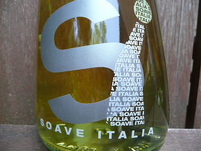 schiller-wine: In the Glass: 3 Easy Drinking Wines from the Soave ...