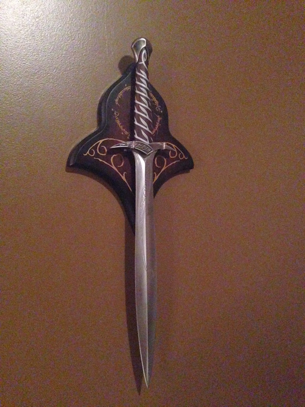 History and Technology: Hobbit Swords