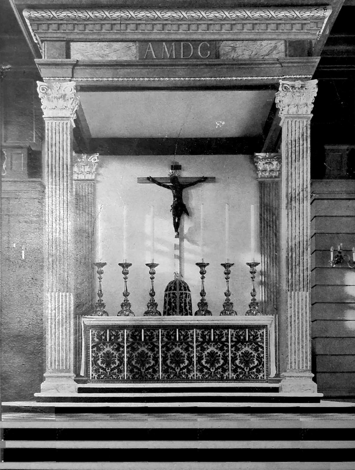 A Model Roman Altar ~ Liturgical Arts Journal