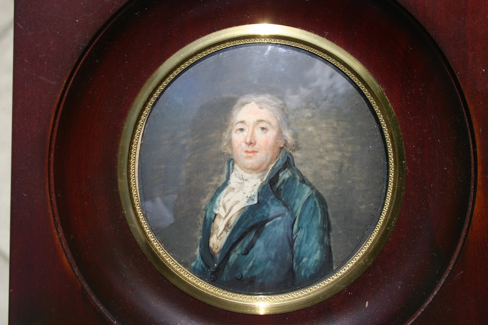 PORTRAIT MINIATURE ... EN FRANCE : PORTRAIT DE FEMME LOUIS SENE