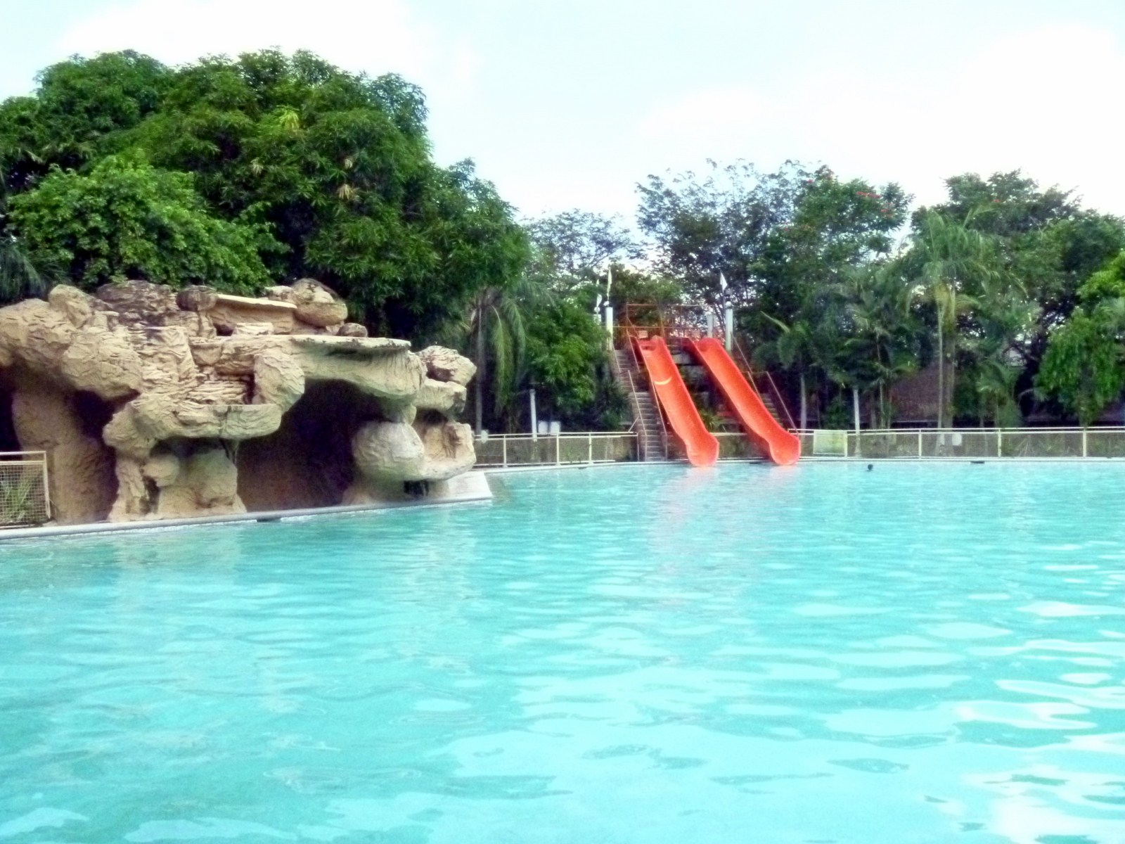 F.Y.I. (Fire Your Imagination): Resort Review: DJ Paradise Resort ...