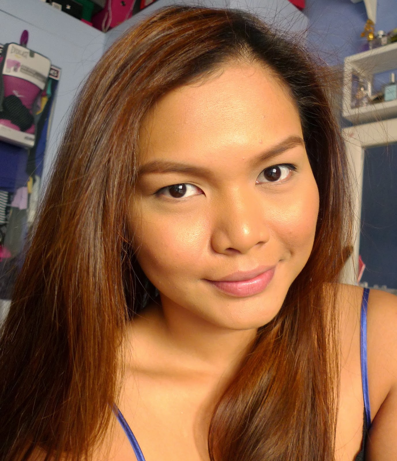 Ellana Mineral Cosmetics Loose Powder Foundation in Caramel Latte Review