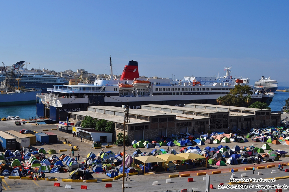 New Port Karlovassi: Χθεσινη πρωτη αναχωρηση του Νησος Ροδος (φωτογραφιες)