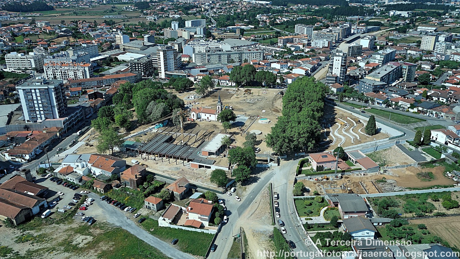 A Terceira Dimensão: Trofa