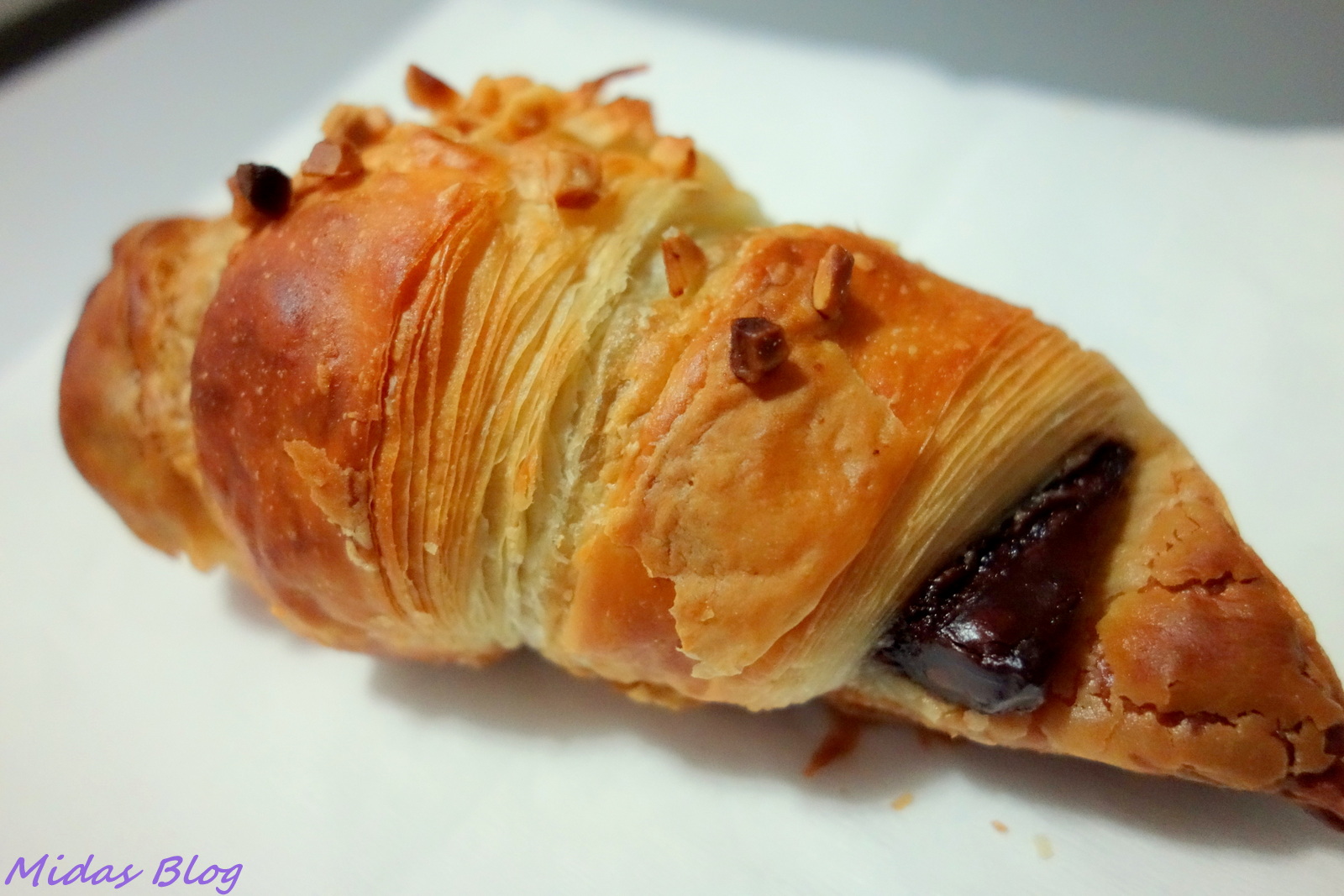 Midas Food n Travel Blog: Choco Cro from St. Marc cafe @Marina Square