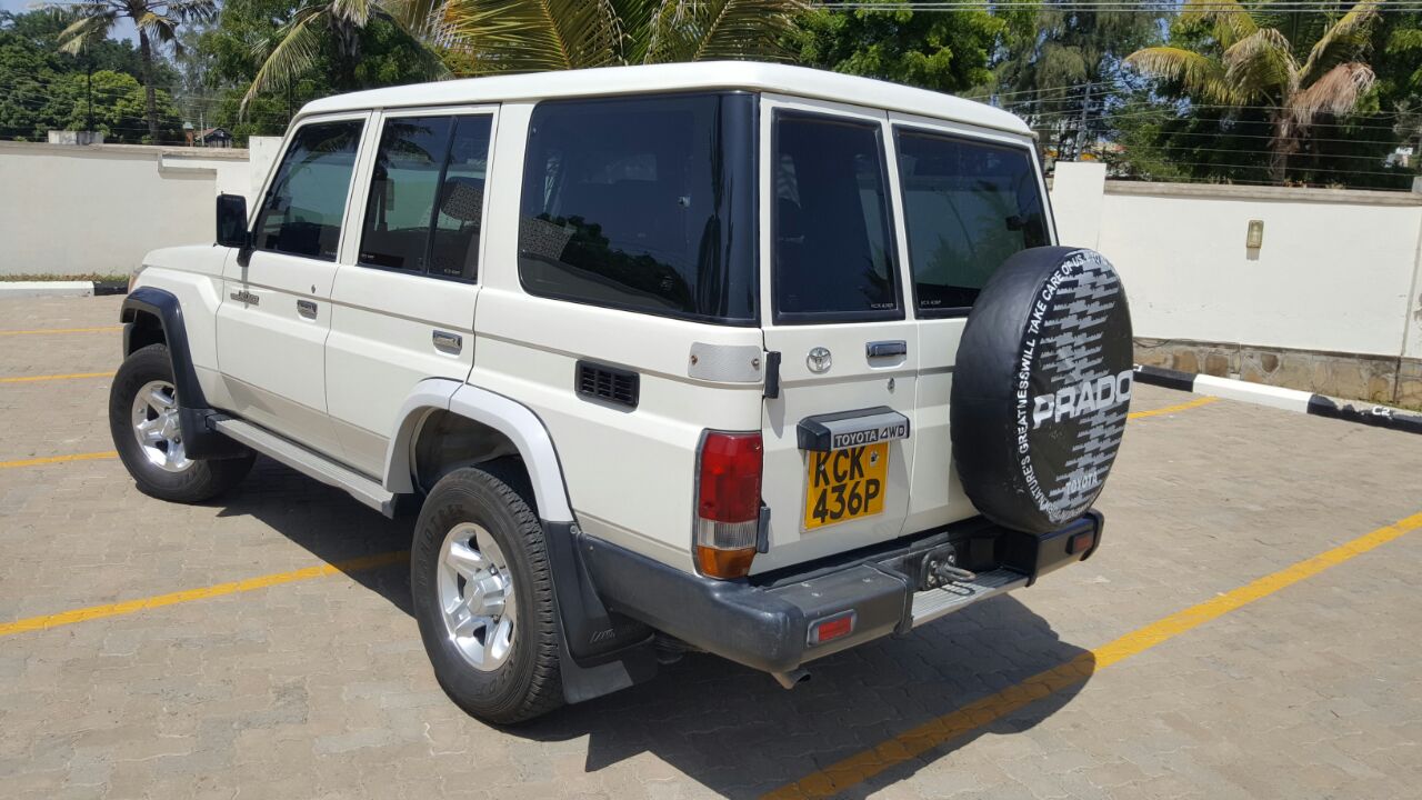 NairobiMail: TOYOTA LAND CRUISER FJ76 STW 2009 DIESEL 4200cc MANUAL 7 ...