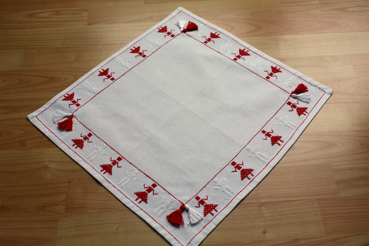 destinaţia... întâmplătoare : Martisorul