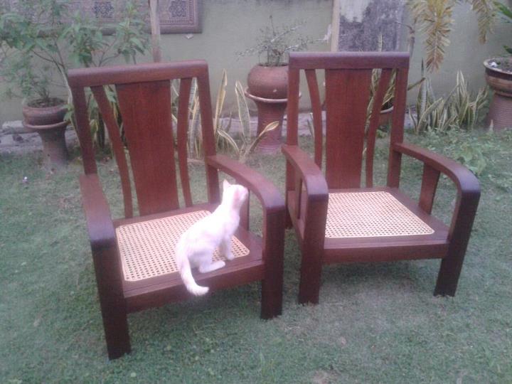 Ezany Galleria...: Kerusi Lama Raya