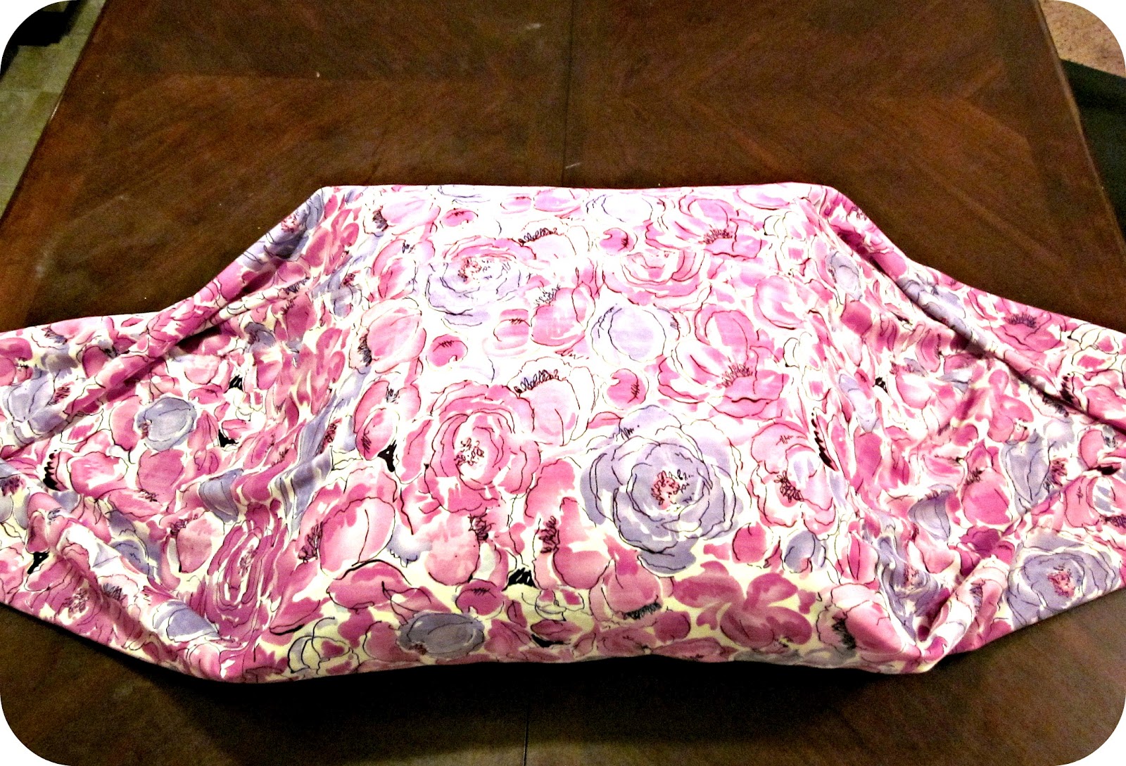 Live Gorgeously: No Sew Pillow Tutorial!