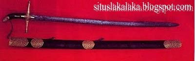 PERAK KAYANGAN: Gambar 9 Pedang Rasulullah Yang Mengagumkan