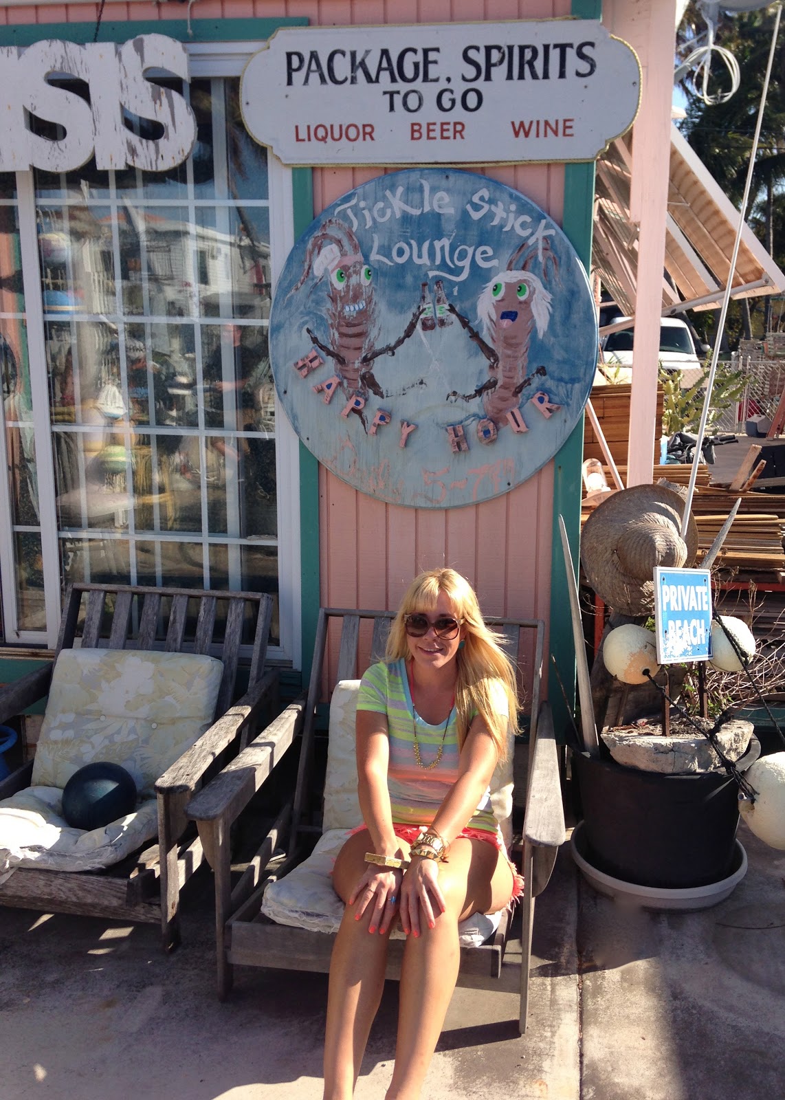 Conch Country | Ms. Blonde Bangs