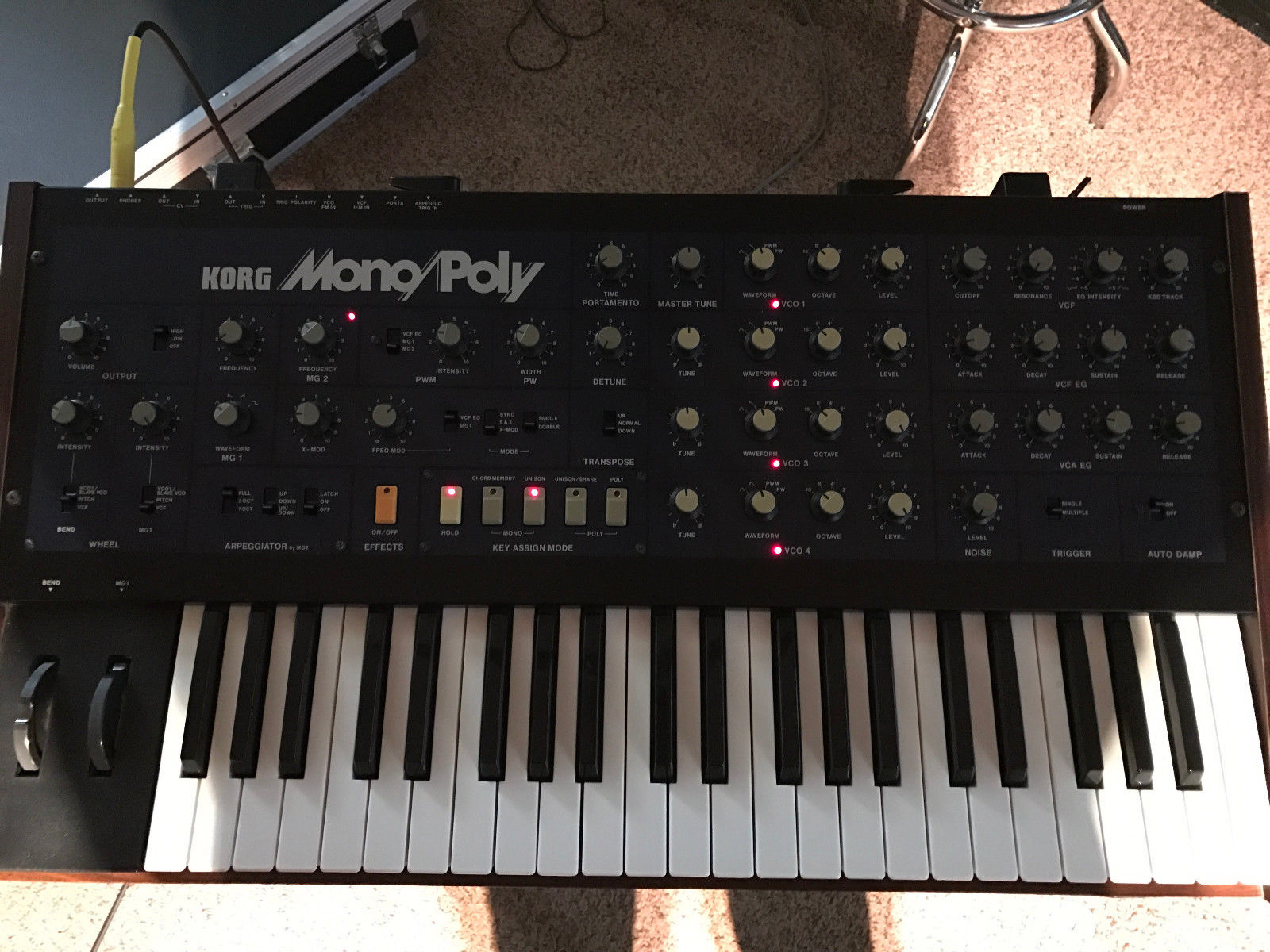 MATRIXSYNTH: KORG Mono/Poly Synthesizer