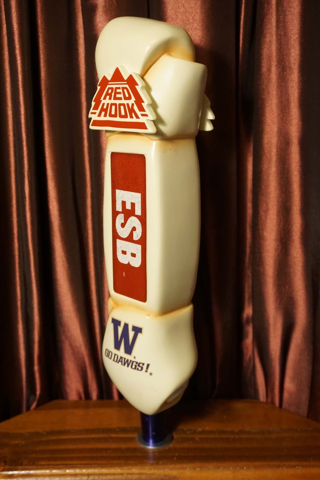 Tap Handle #530: Redhook - ESB