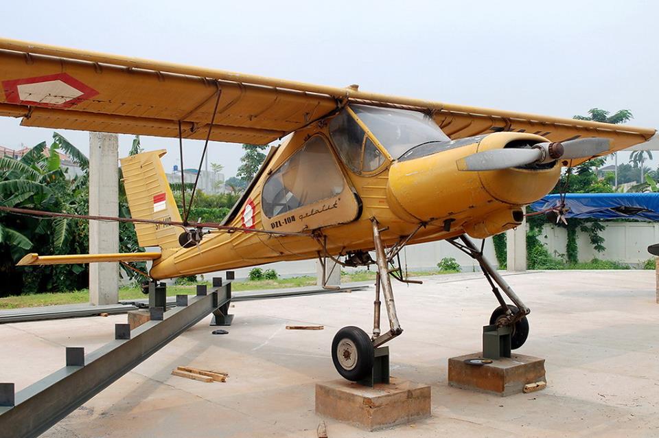 Pesawat Capung - Perumperindo.co.id