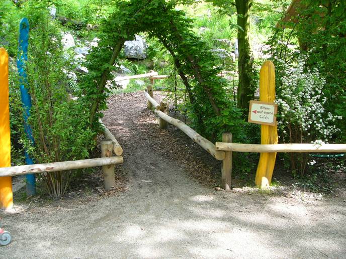 Zoo and Aquarium Design: Children's Paths: A How to Guide