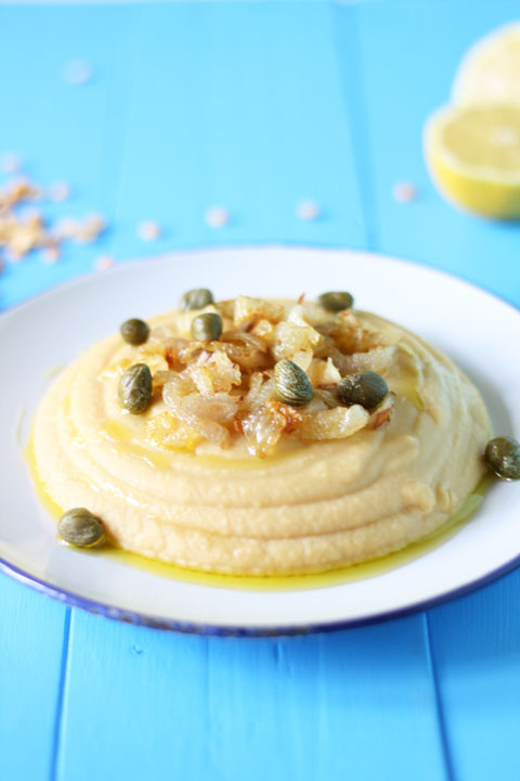 Fava - yellow split peas puree with caramelized onions / cookmegreek