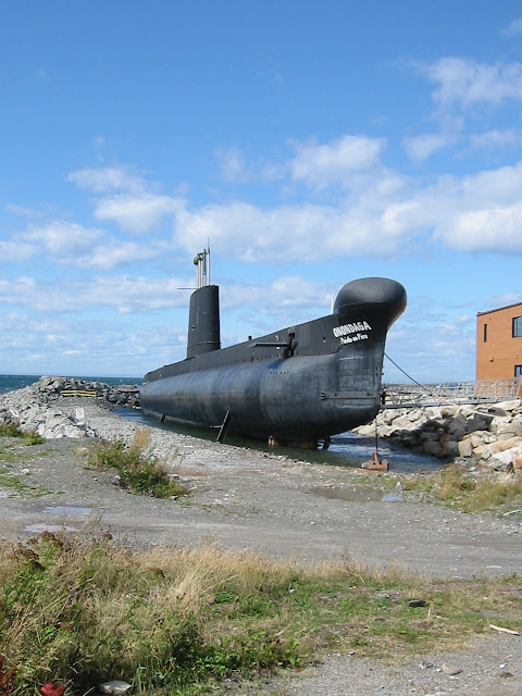 Carlz Boats: Oberon-class Submarine HMCS ONONDAGA (S73)