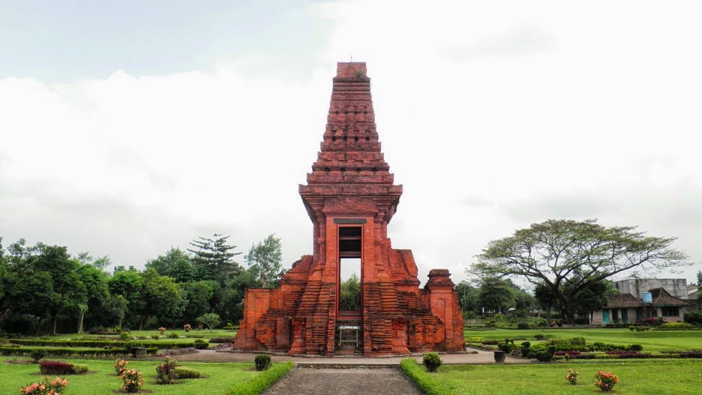 Trowulan Ibukota Majapahit | INFORMASI NIAGA MOJO