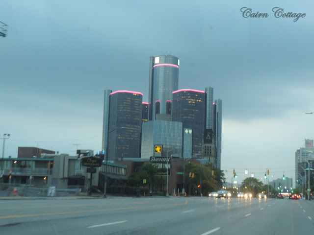 Cairn Cottage: A Visit to Detroit and Some Fall Foliage