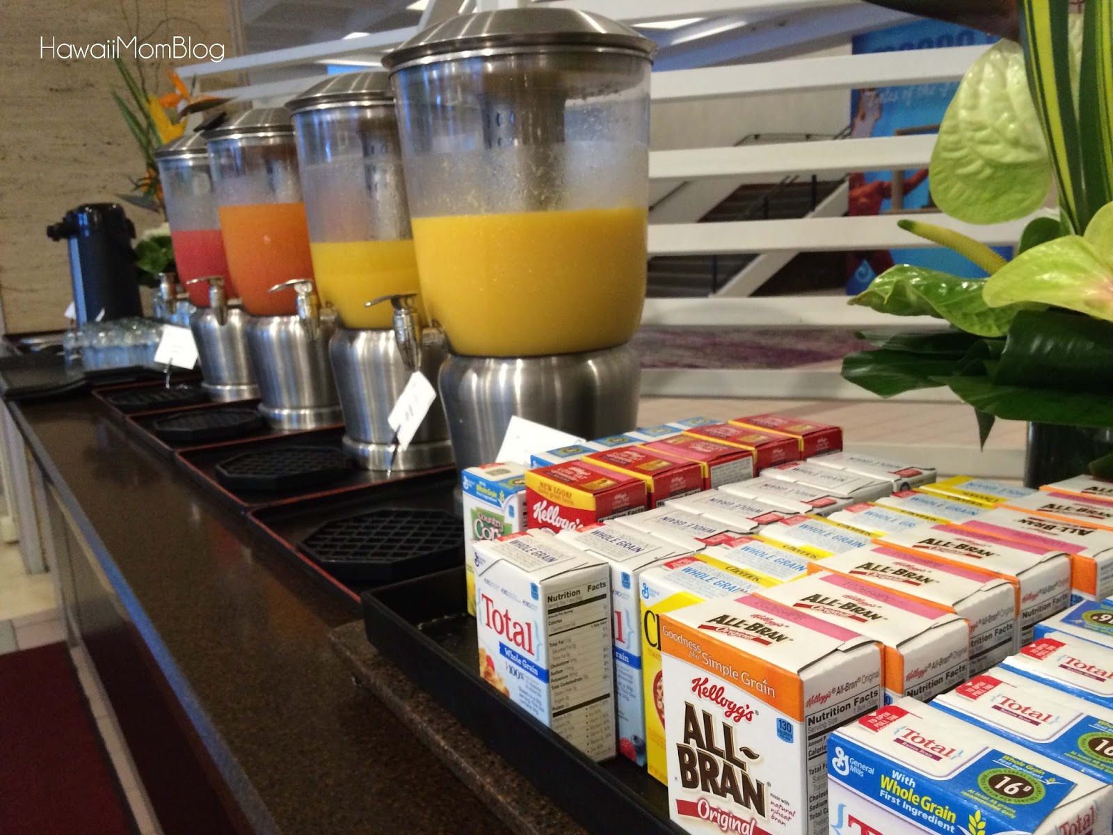 Hawaii Mom Blog: Pikake Terrace Breakfast Buffet at the Sheraton ...