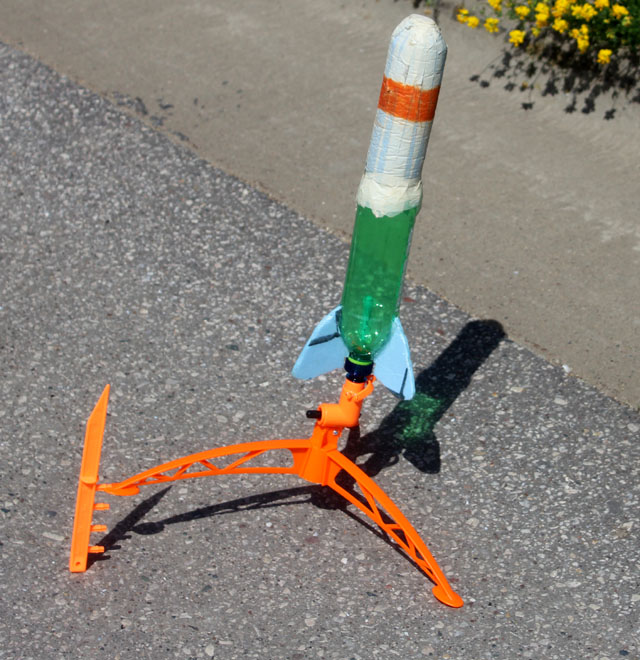 Scienceguyorg Ramblings: Testing New Water Rocket System