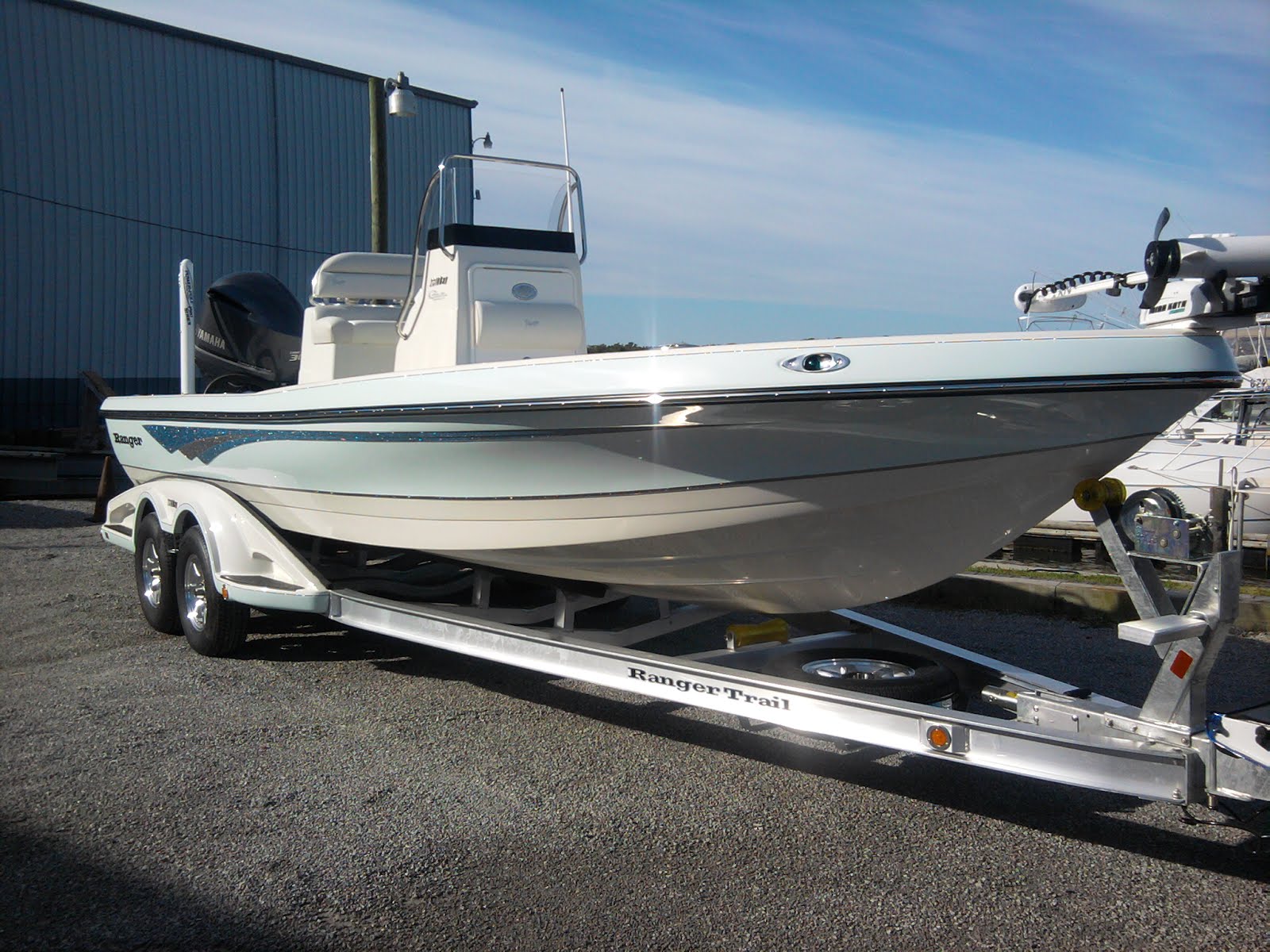 2011 Ranger 2310 Bay Boat - FOR SALE- $49 000 (NEW $64 995)