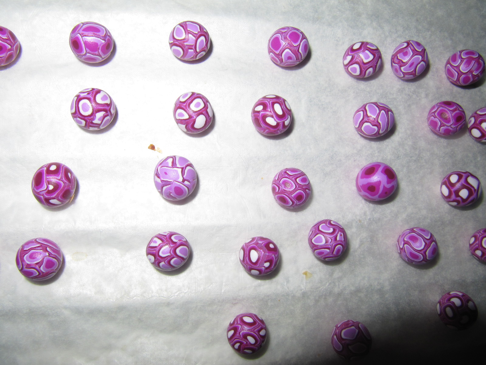 Bijoux de création en pâte fimo: Tuto perles rondes en fimo
