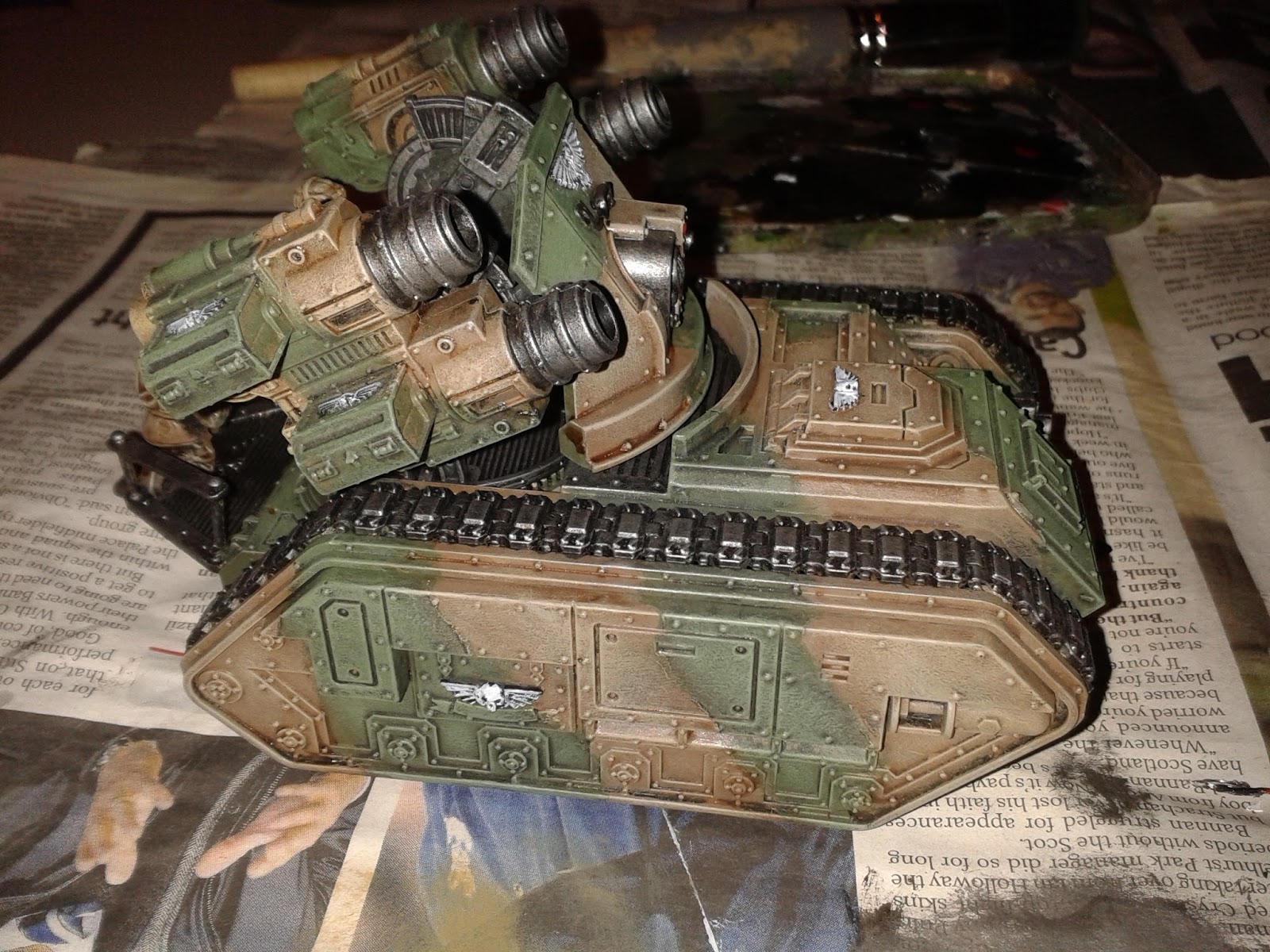 Didcot Wargames Club: How to paint Astra Militarum tank camo patterns ...