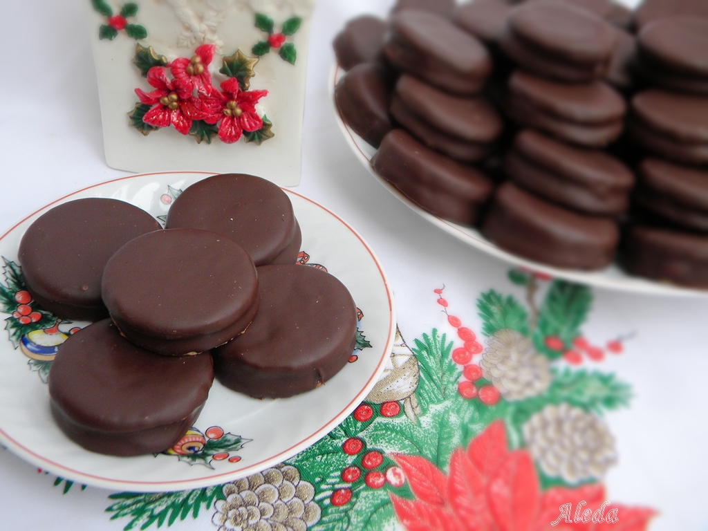 Aleda konyhája: Csokoládé krémes isler