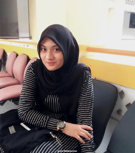 Kumpulan Foto Wanita Muslimah Cantik Indonesia | LIAT AJA