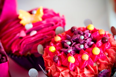Petaloutha: My Neices Matric Dance Cupcakes♥