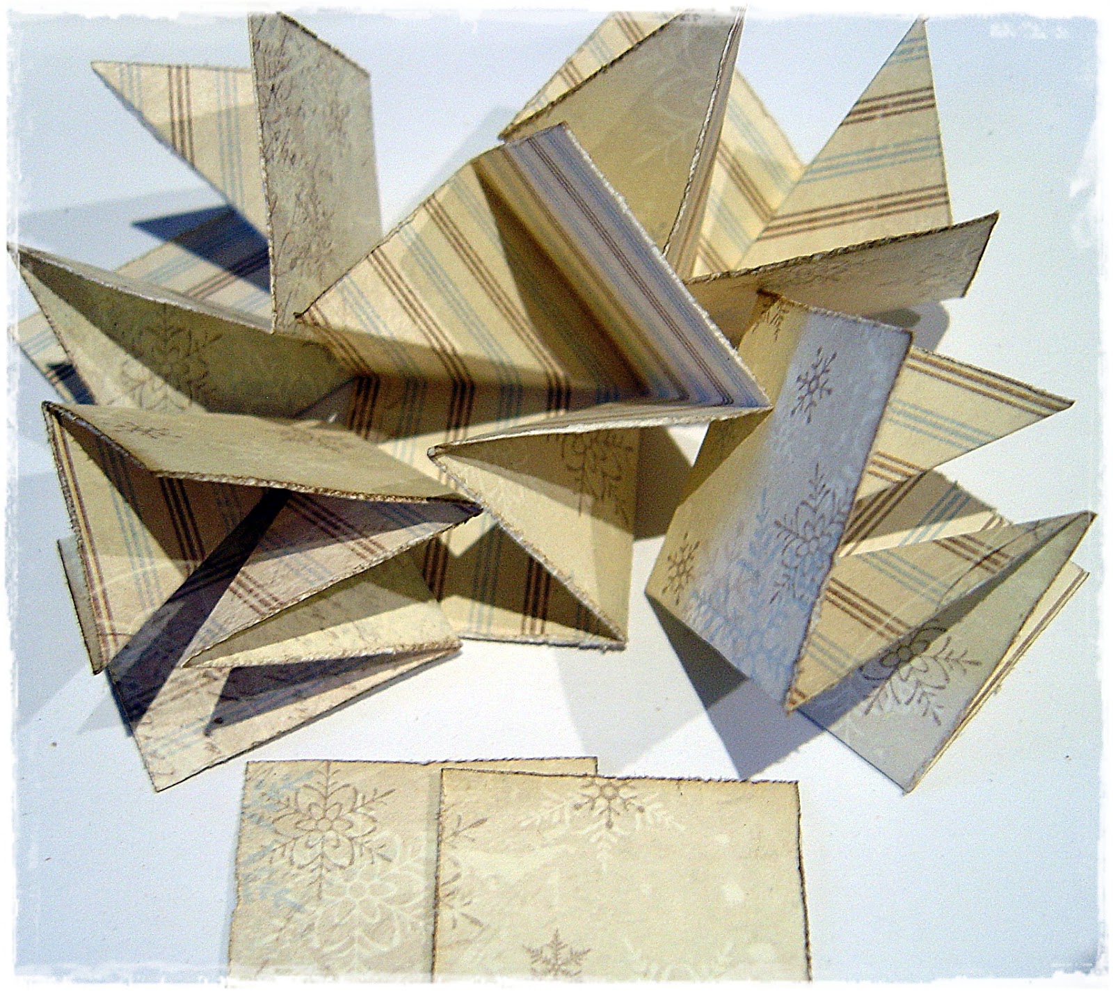 Debbie Dolphin: POP UP Star Book Tutorial