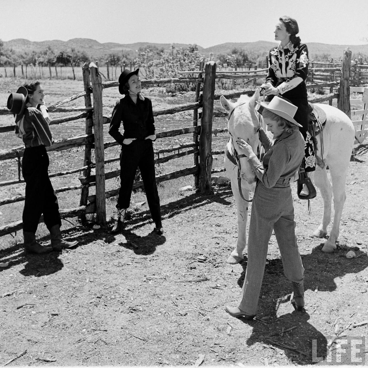 Riding Clothes: Women's Rodeo Fashion at Flying L Ranch, 1947 | Vintage ...