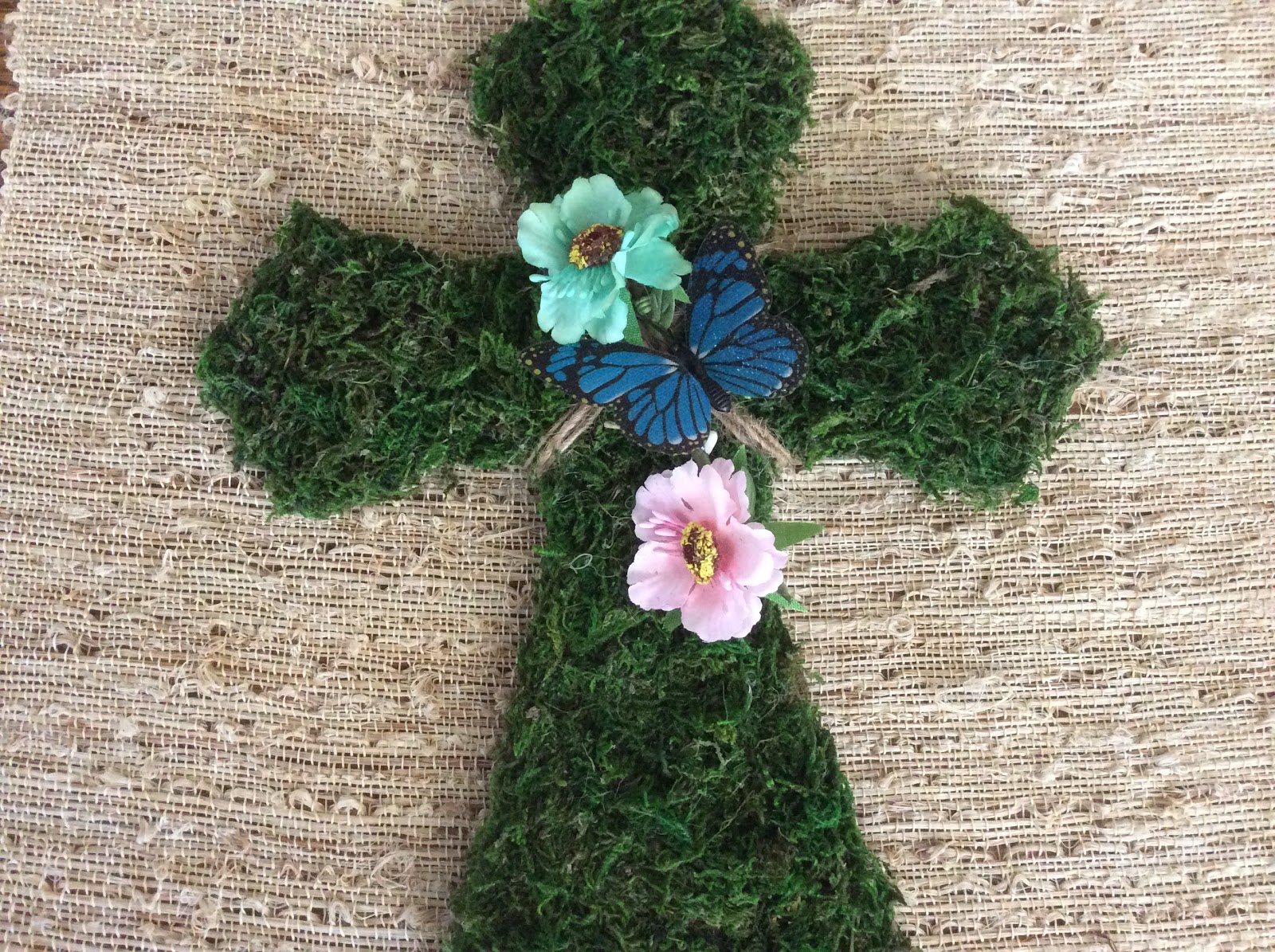 Fresh Vintage by Lisa S: Another easy MOSS covered DIY- A Cross and Vase