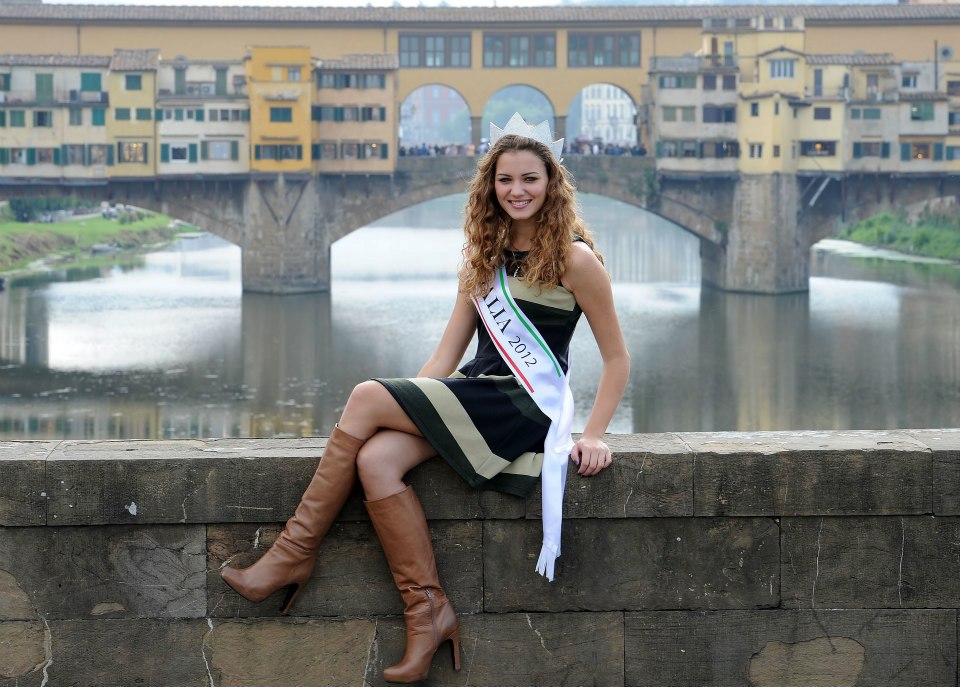 Hot Celebrity Pics: Giusy Buscemi Miss Italy 2012 Biography and Hot Photos