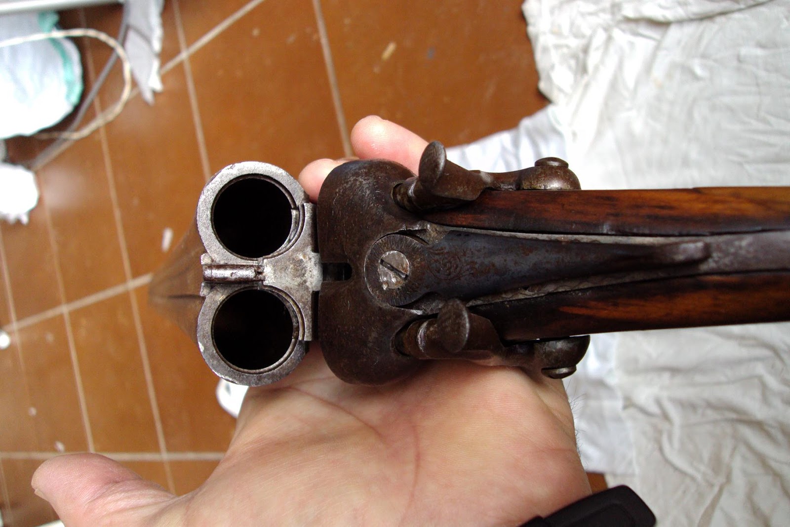 Nails and Sawdust: Old Spanish guns