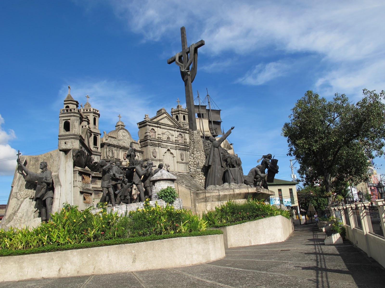TRAVELS (and more) WITH CECILIA BRAINARD: Pictures of Historic Cebu ...