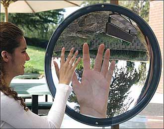 PhYsIcS At eLeVeNtH HoUr !!!!!: Spherical mirrors