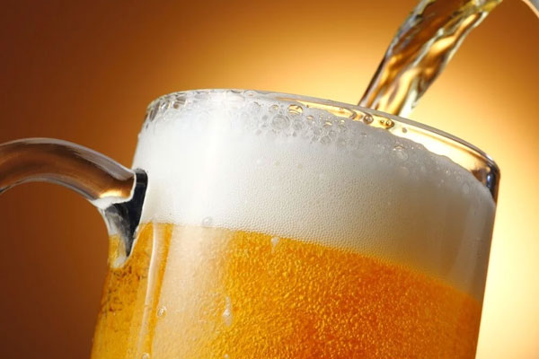 ¡Efectivo! Enfría tus cervezas en solo cinco minutos [Video ...