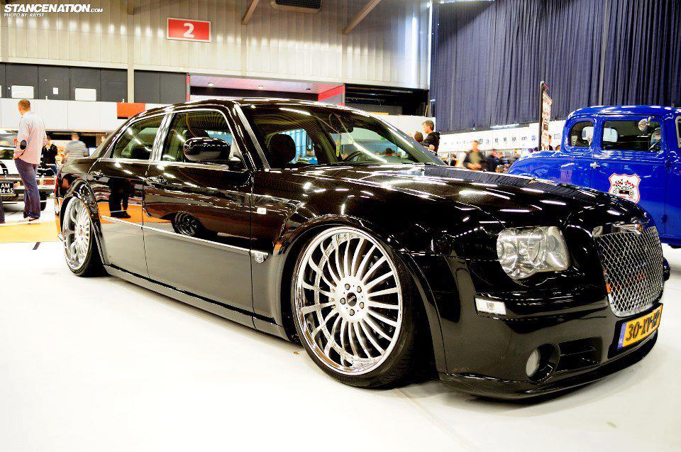 Chrysler 300 CC..