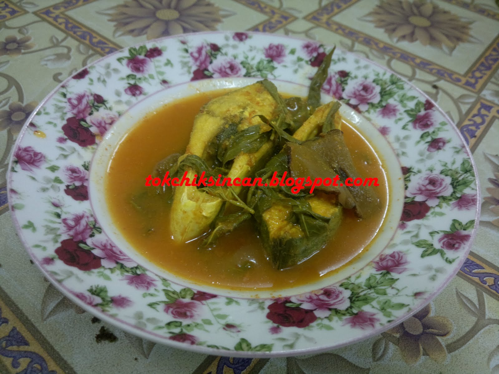 DENAI BERBISIK: asam rebus ikan selar papan